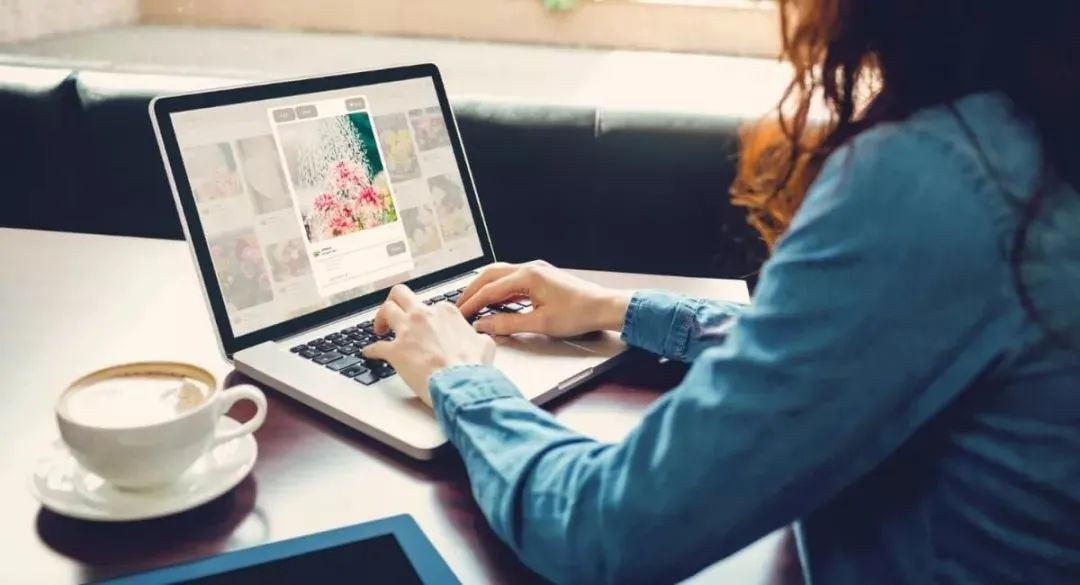 5 Essential Guide to Successfully Renew Your Work Permit in China - AnyVisa